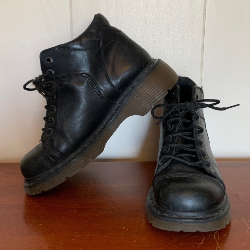 Dr Martens Women's Yolanda Black Leather Cap Toe Boot… - Gem
